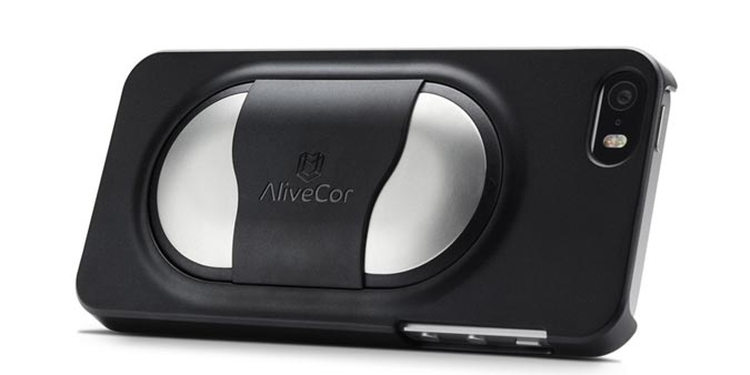 AliveCor's New iPhone Case Can See if You Have a Heart Condition ...