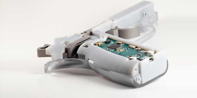 A 17-Year-Old Designed a Gun That Unlocks With Your Fingerprint ...